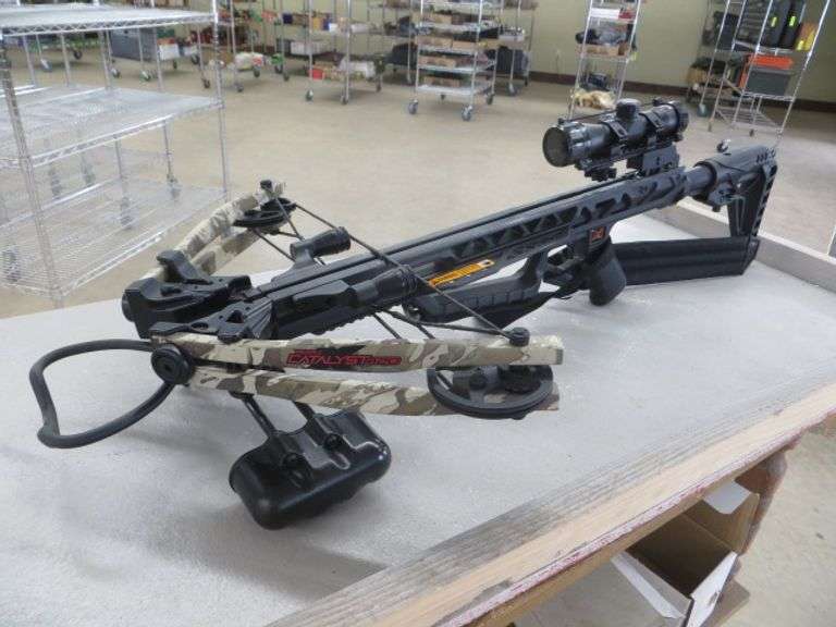 Crossbow - Bear Catalyst 420 w/ 4x32 Scope - Lambrecht Auction, Inc.