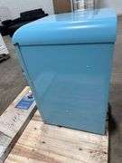 Galanz 2.5 cu. ft. Retro Mini Fridge in Bebop Blue with Chiller ...
