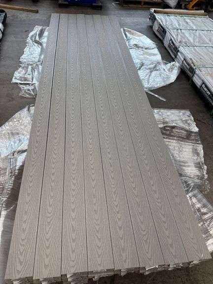 Veranda Gray Composite Decking 5/4"x6"x12' - Lambrecht Auction, Inc.