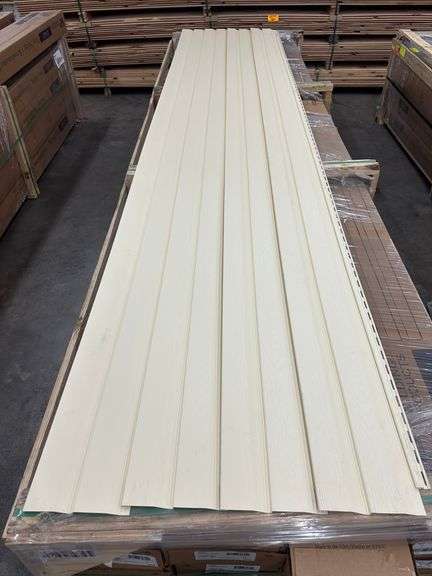 Prairie Wheat, Dakota D4D Vinyl Siding 12' - Lambrecht Auction, Inc.