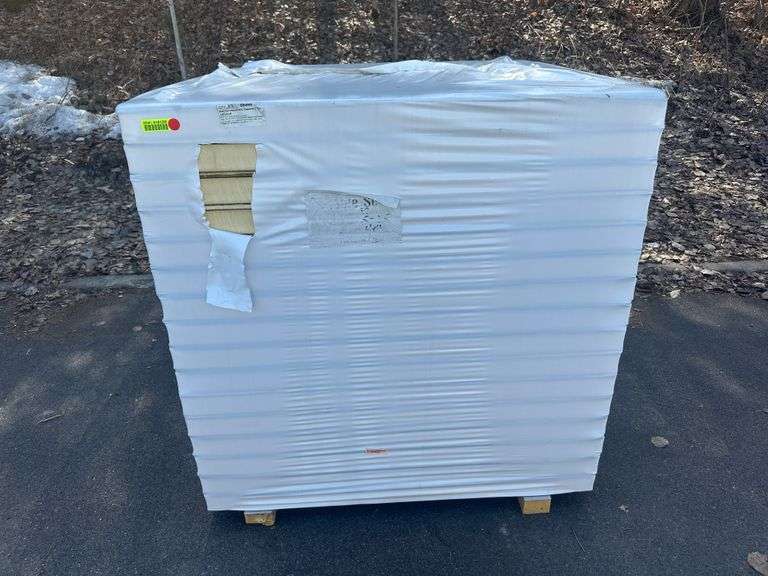 Poly Iso Insulation Tapered 2 1/2"-1/2"x4'x4' - Lambrecht Auction, Inc.