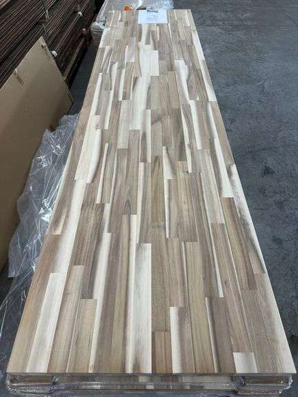 Acacia Butcher Block Countertop 1 1/2"x25"x8' - Lambrecht Auction, Inc.