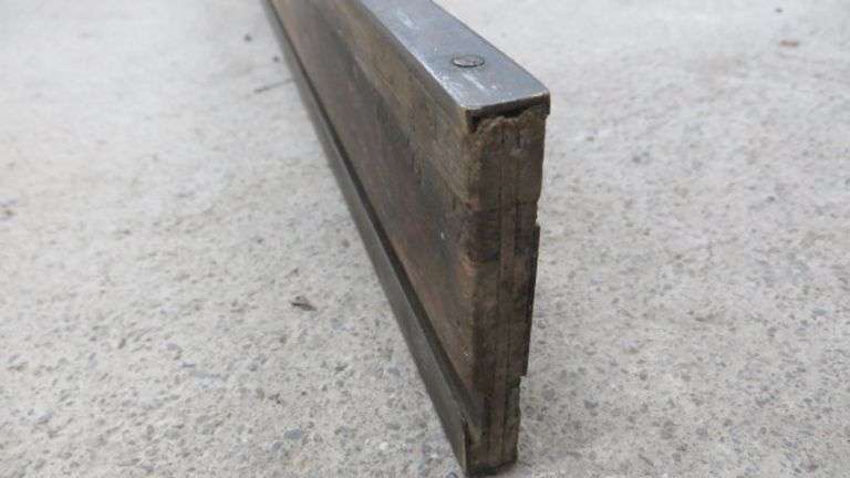 6' Straight Edge - Lambrecht Auction, Inc.