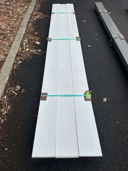 White Composite Riser Board 1"x8"x12' - Lambrecht Auction, Inc.