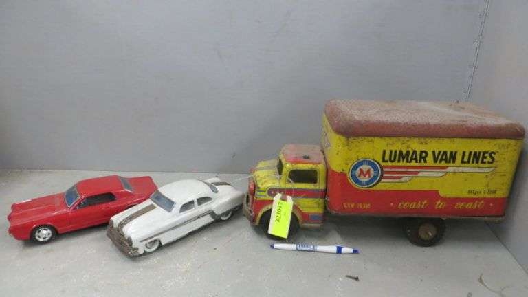 Toy Lumar Van Lines Truck w/ 2 Cars - Lambrecht Auction, Inc.