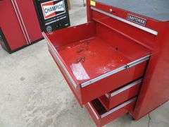 Craftsman 4-Drawer Rolling Tool Chest 32x26.5x18" - Lambrecht Auction, Inc.