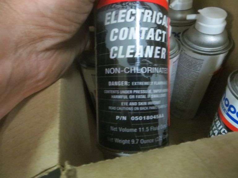 Mopar Electrical Contact Cleaner - 8 Cans - Lambrecht Auction, Inc.
