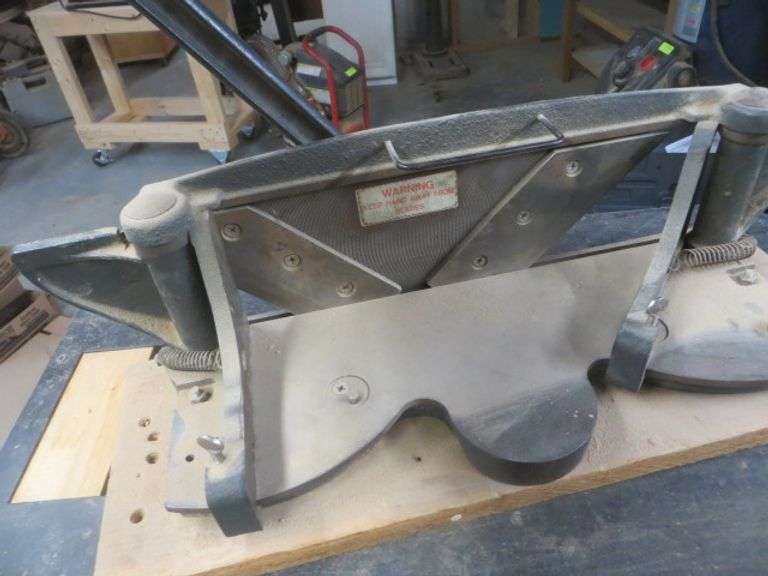 Molding Cutter - Lambrecht Auction, Inc.