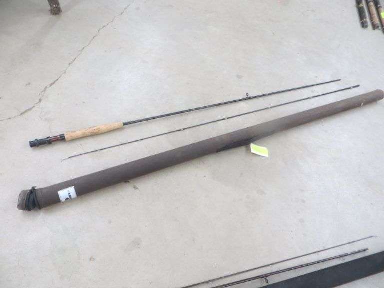 St. Croix Fly Rod w/ Case - Lambrecht Auction, Inc.