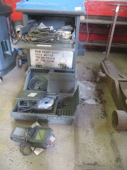 Chrysler DRB III Diagnostic Scanner w/ Work Station - Lambrecht Auction ...