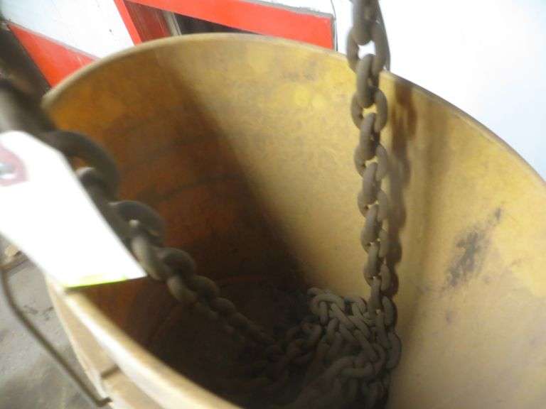 Chain Falls - Older Ones w/ 1/4" Chain - Lambrecht Auction, Inc.