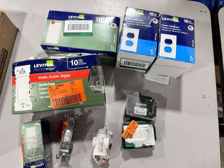 Assorted Electrical Items - Lambrecht Auction, Inc.