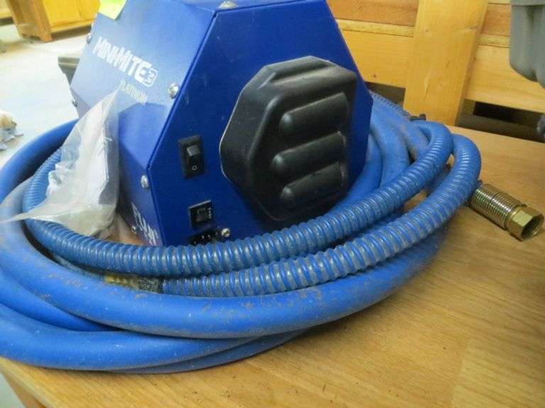 Mini-Mite 3 Spray Compressor w/ Hose - Lambrecht Auction, Inc.