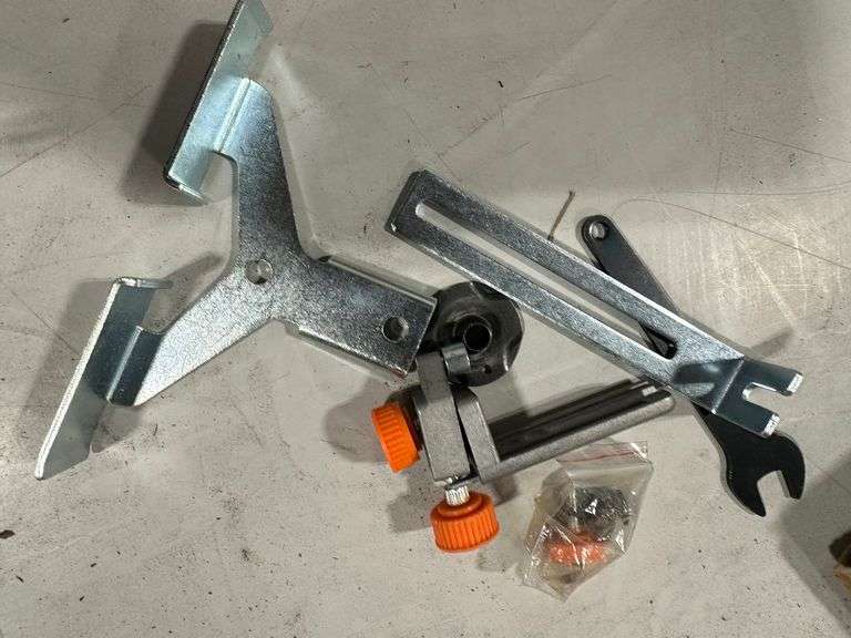 6-Amp Handheld 1/4-Inch Variable Speed Laminate Trim Router - Lambrecht ...