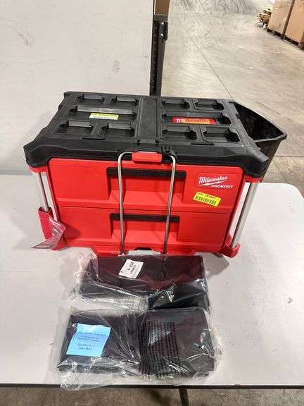 Milwaukee PACKOUT 22 in. 2-Drawer Tool Box with Metal Reinforced ...