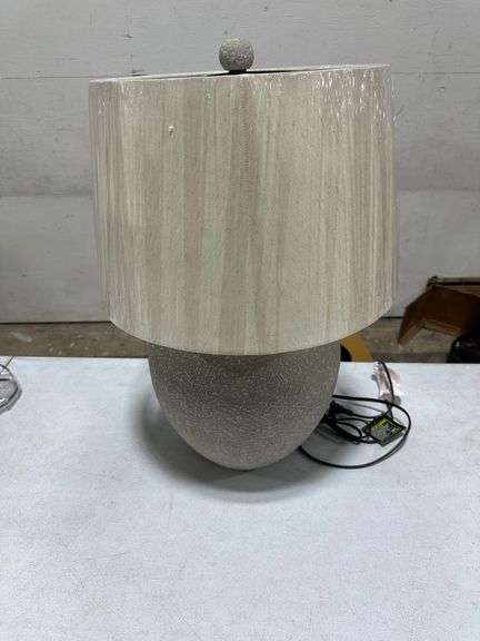 Dreward Table Lamp - Lambrecht Auction, Inc.