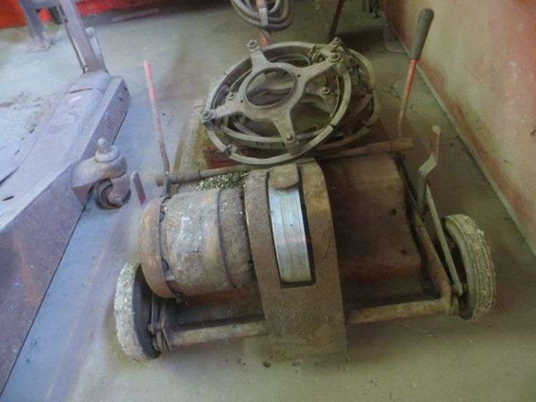 Old Wheel & Tire Balancer - Lambrecht Auction, Inc.