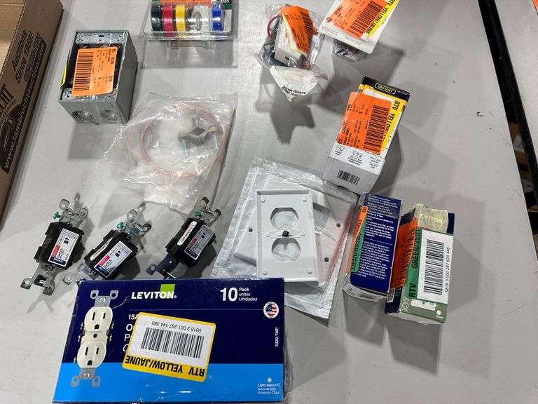Assorted Electrical Items - Lambrecht Auction, Inc.