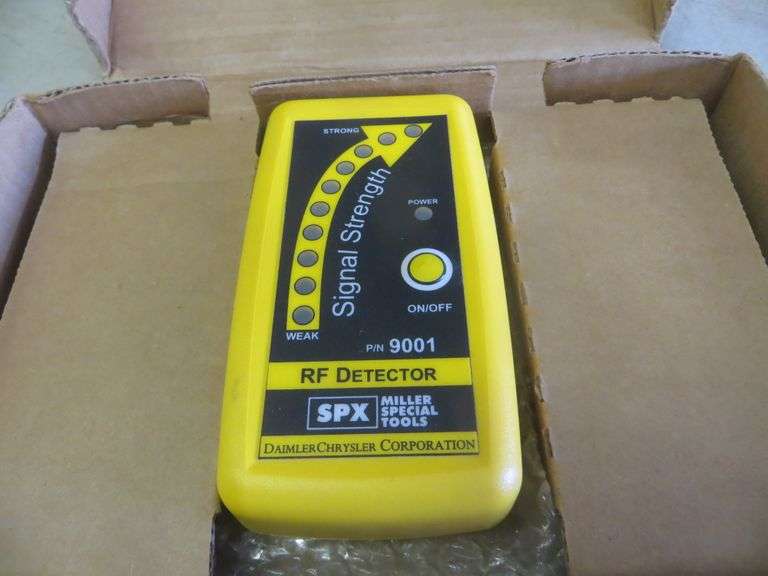Mopar RF Signal Detector (Key Fobs) - Lambrecht Auction, Inc.