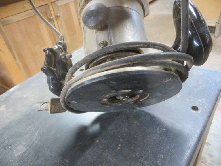 Craftsman Commercial Router w/ 1/4" Collet - Lambrecht Auction, Inc.