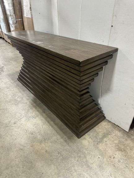 Hannodream Sofa Table - Lambrecht Auction, Inc.