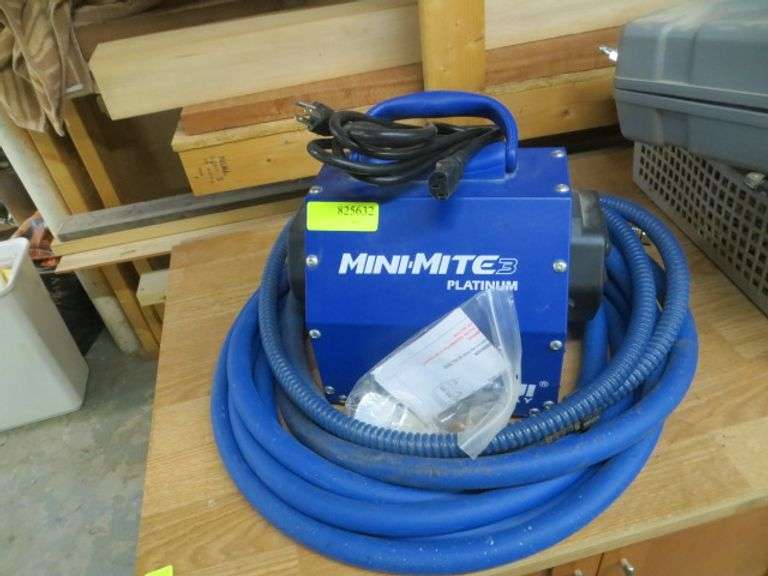 Mini-Mite 3 Spray Compressor w/ Hose - Lambrecht Auction, Inc.