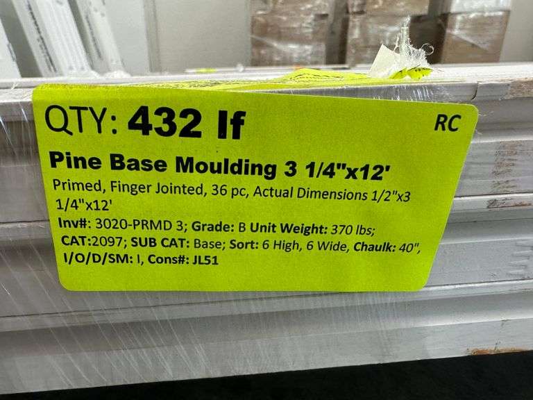 Pine Base Moulding 3 1/4"x12' - Lambrecht Auction, Inc.
