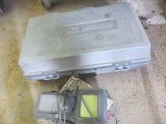 Chrysler DRB III Diagnostic Scanner w/ Work Station - Lambrecht Auction ...