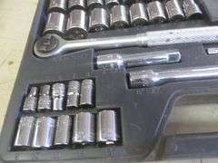 NAPA 3/8" Drive Socket Set - SAE & Metric - Lambrecht Auction, Inc.