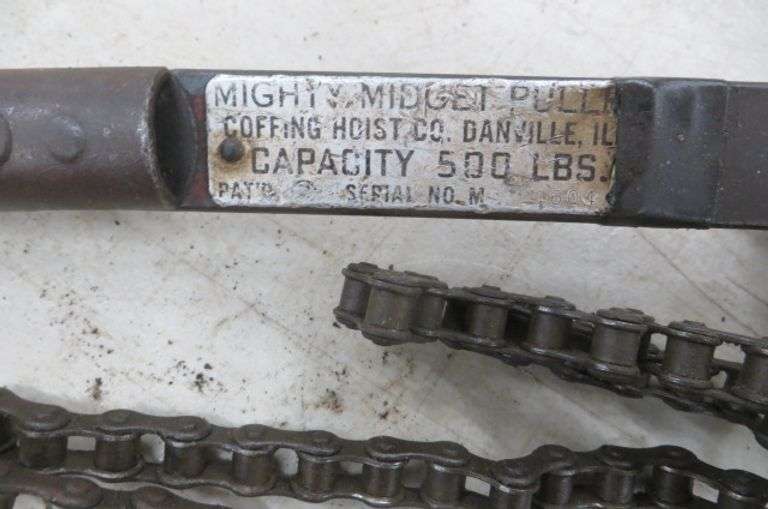 Mighty Midget 500 lb. Chain Puller - Lambrecht Auction, Inc.