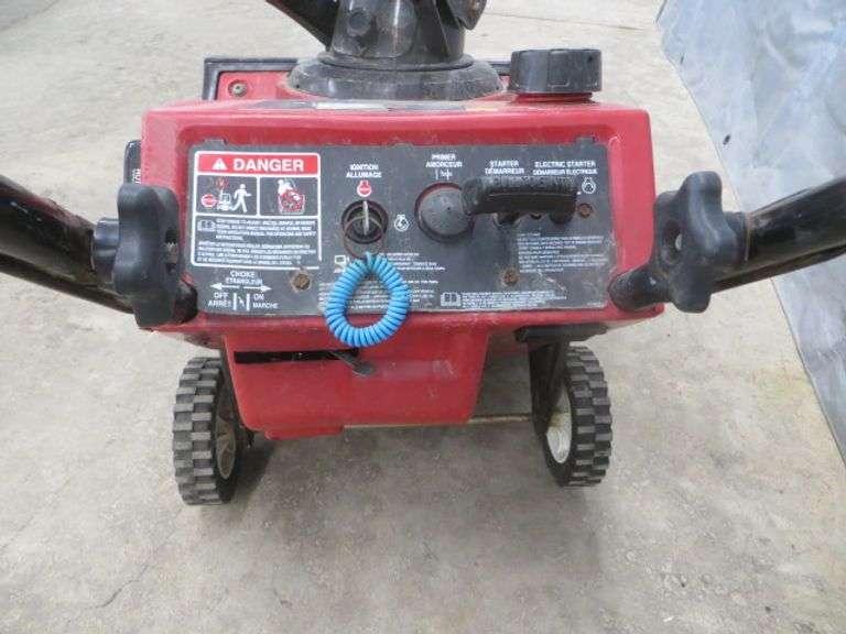 Toro Powerlite 98CC Snow Thrower - Lambrecht Auction, Inc.
