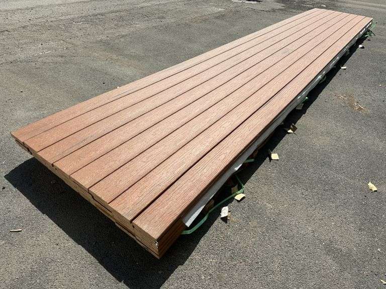 Vantage Walnut Composite Decking 5/4"x6"x20' - Lambrecht Auction, Inc.