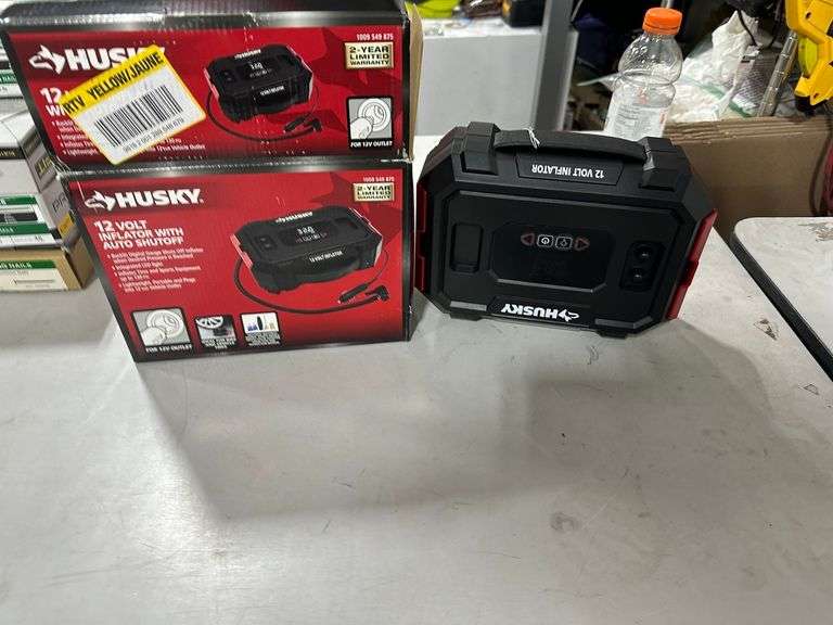Husky 12-Volt Inflator - Lambrecht Auction, Inc.