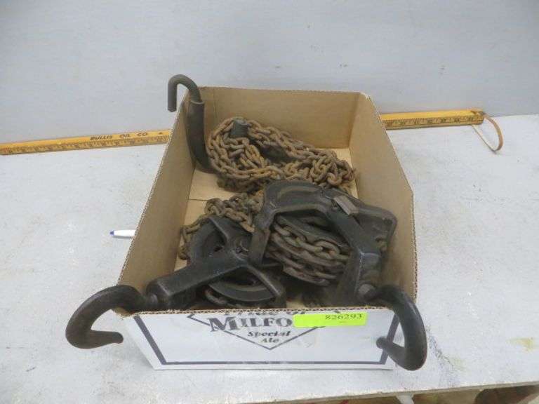 1000 lb. Chain Hoist - Lambrecht Auction, Inc.