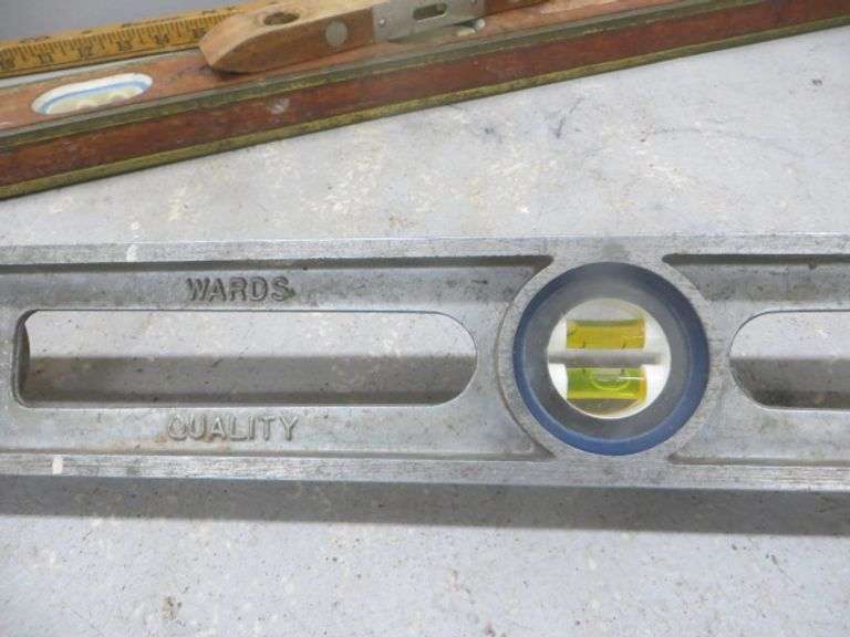 2' Wooden & Aluminum Levels, Torpedo Level - Lambrecht Auction, Inc.