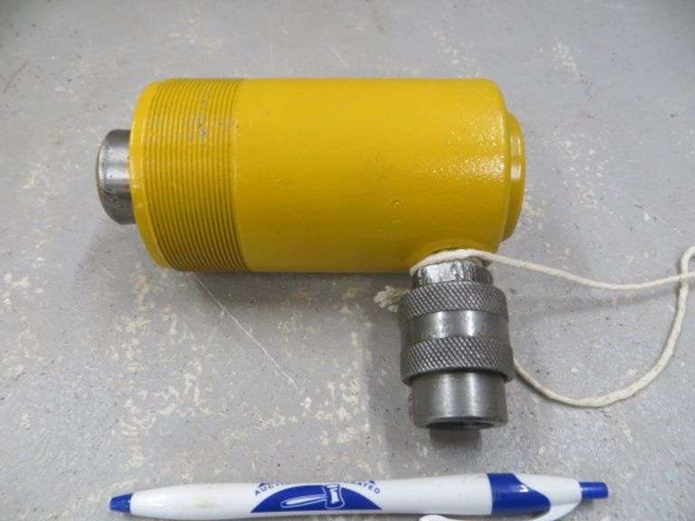 Enerpac RCH-121 12 Ton Ram - Lambrecht Auction, Inc.