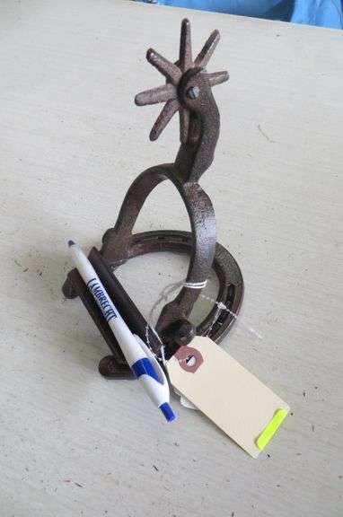 Horseshoe & Spur Décor - Lambrecht Auction, Inc.