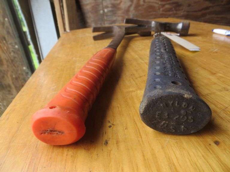 Claw Hammers - Estwing & ? - Lambrecht Auction, Inc.