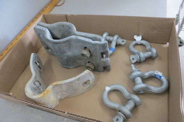 WLL2T 1/2" Shackles, Fence Parts - Lambrecht Auction, Inc.