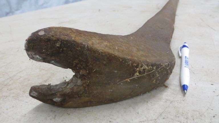 RR Spike Puller & Pry Bar - Lambrecht Auction, Inc.