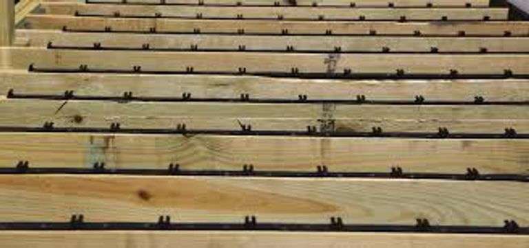 Step Clip Hidden Fastening Strips 75 PC - Lambrecht Auction, Inc.