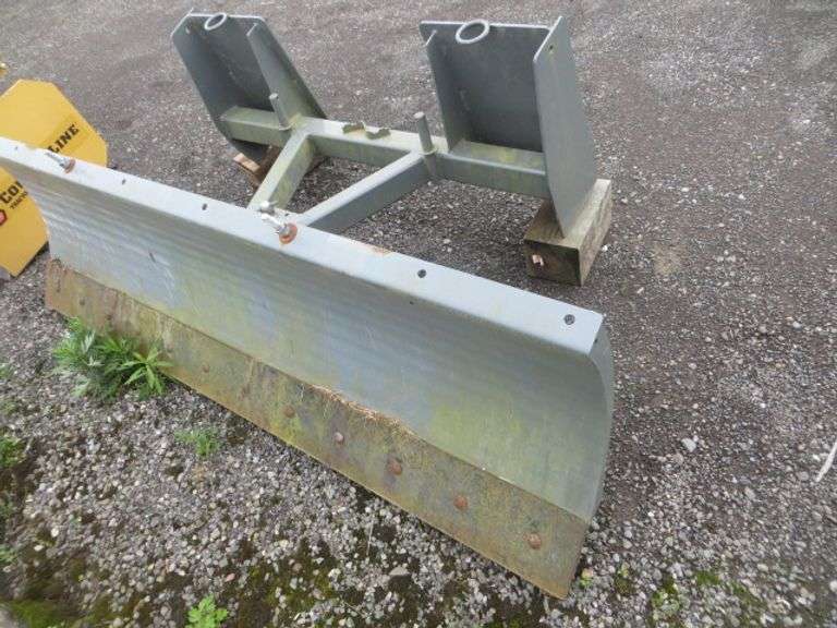 6' SSL Quick Attach Angle Snow Blade - Lambrecht Auction, Inc.