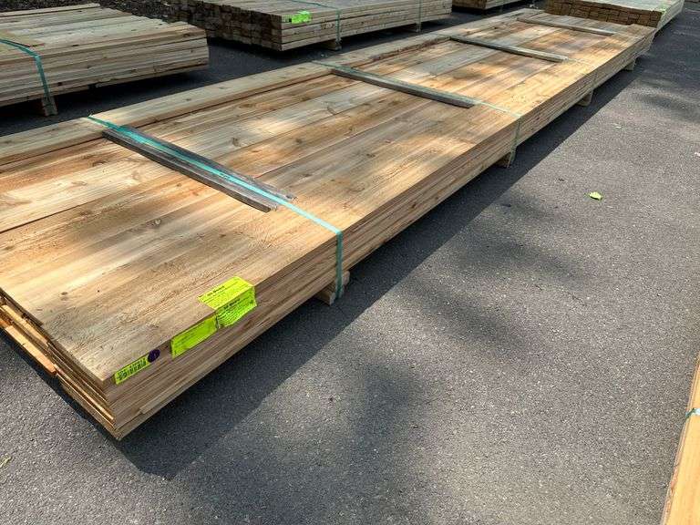 Western Red Cedar Dimensional Lumber 1"x8"x16' - Lambrecht Auction, Inc.