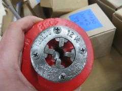 Toledo Pipe Threader w/Dies 1/4" to 2" - Lambrecht Auction, Inc.