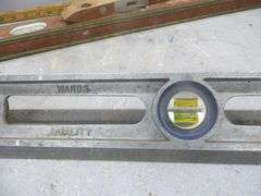 2' Wooden & Aluminum Levels, Torpedo Level - Lambrecht Auction, Inc.