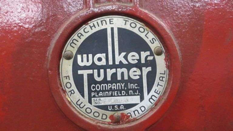 Walker Turner Band Saw - Lambrecht Auction, Inc.