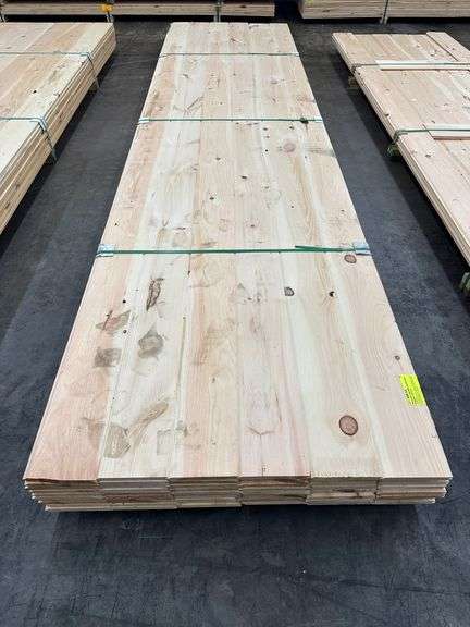 White Pine T&G WP4 Smooth Face Paneling 1"x8"x14' - Lambrecht Auction, Inc.