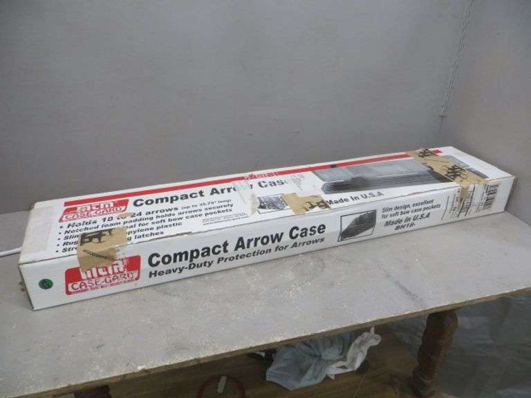 Case-Gard Compact Arrow Case - New - Lambrecht Auction, Inc.
