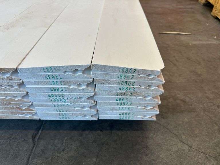 Primed Pine Base Moulding 5 1/4"x8' - Lambrecht Auction, Inc.