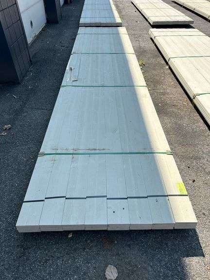 Primed Euro Spruce Bevel Lap Siding 1/2"x6"x16' - Lambrecht Auction, Inc.